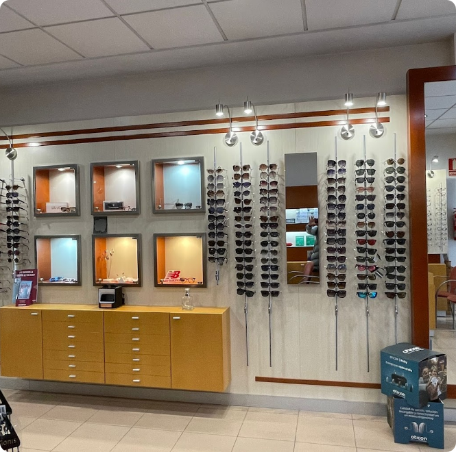 Optica Santamaria | Prueba Gratuita de Audífonos