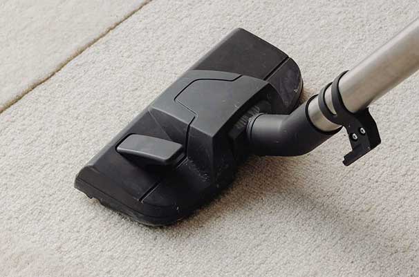 Commercial Use Cases | Lessen