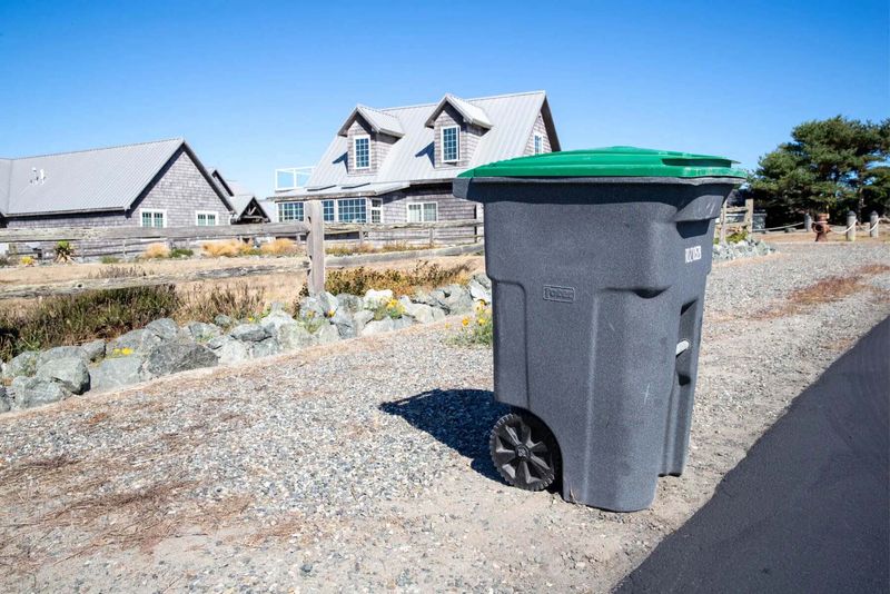 Island Disposal | Commercial & Residential Waste Collection Services