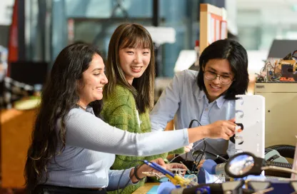 English Language Academy | Learn English with Top Courses - ELA