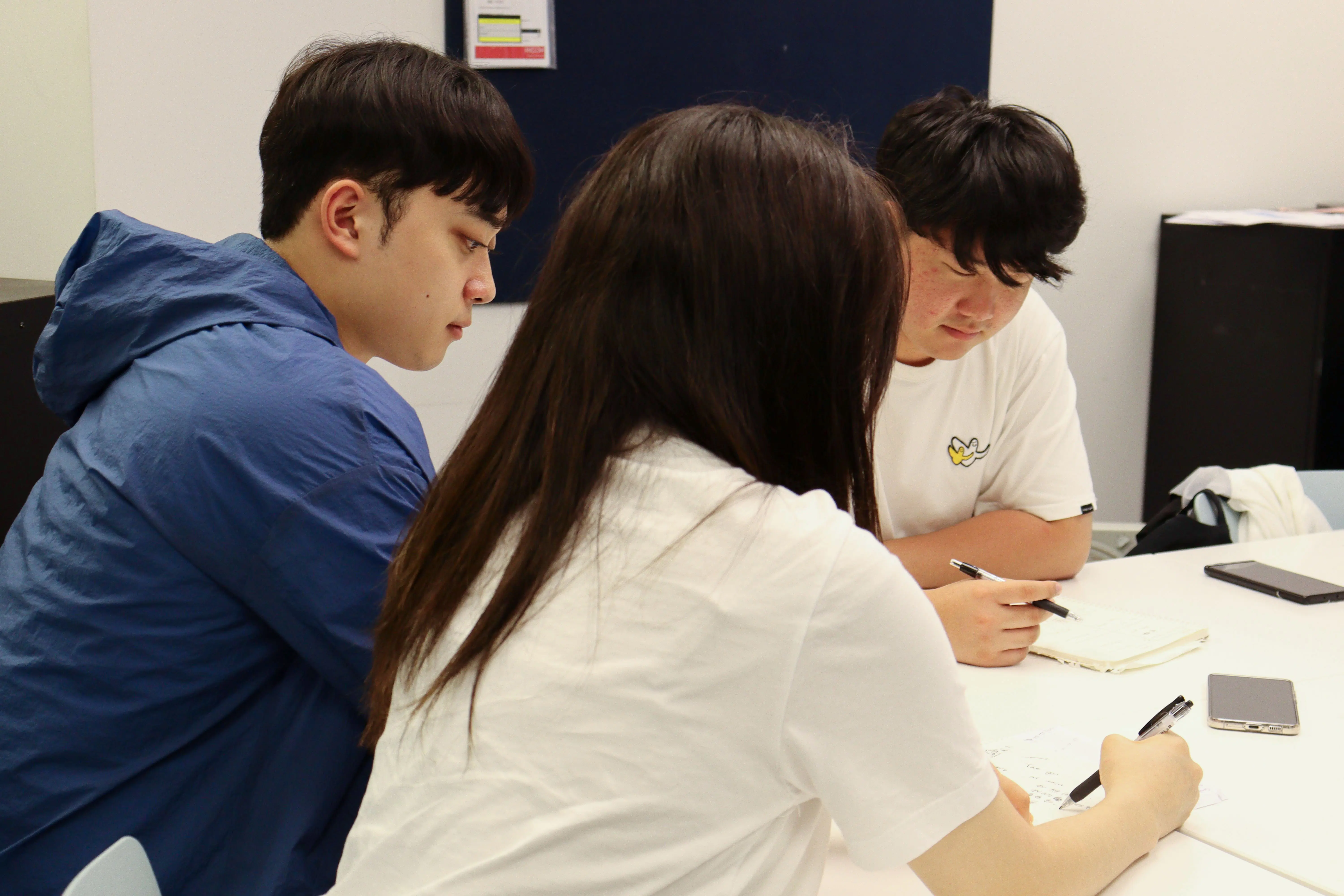 English Language Academy | Learn English with Top Courses - ELA