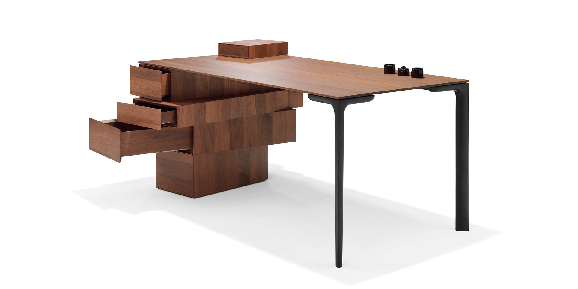 Le Chasseur by Studio Roderick Vos