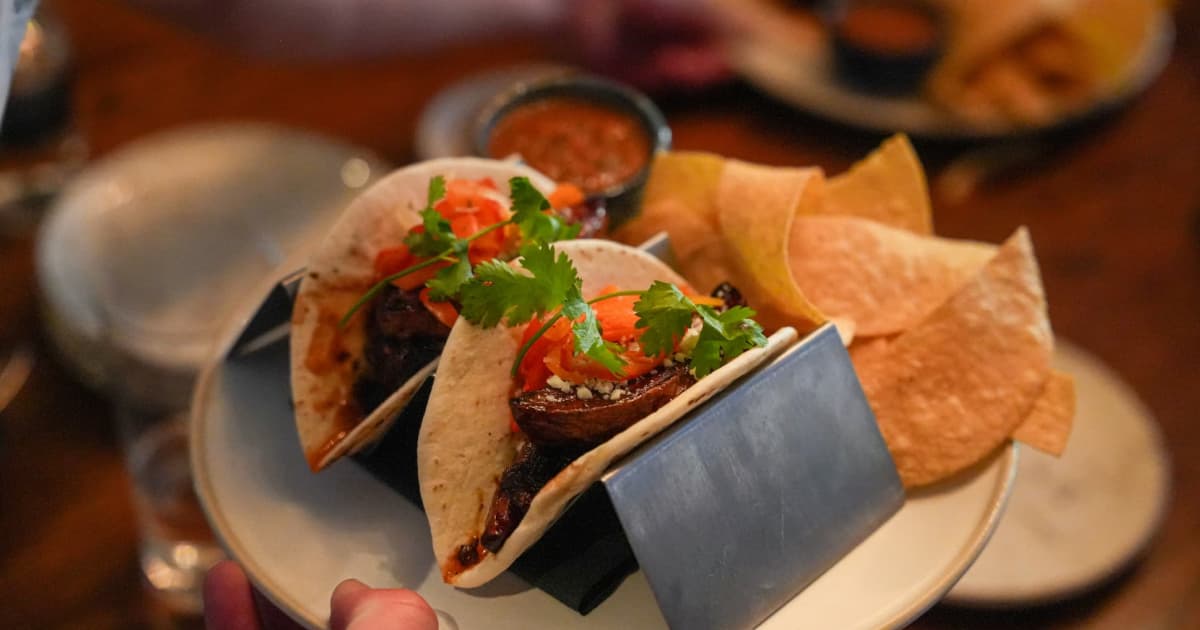 Menus | White Rabbit Tavern