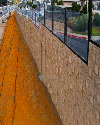 Superior Transparent Noise Barriers