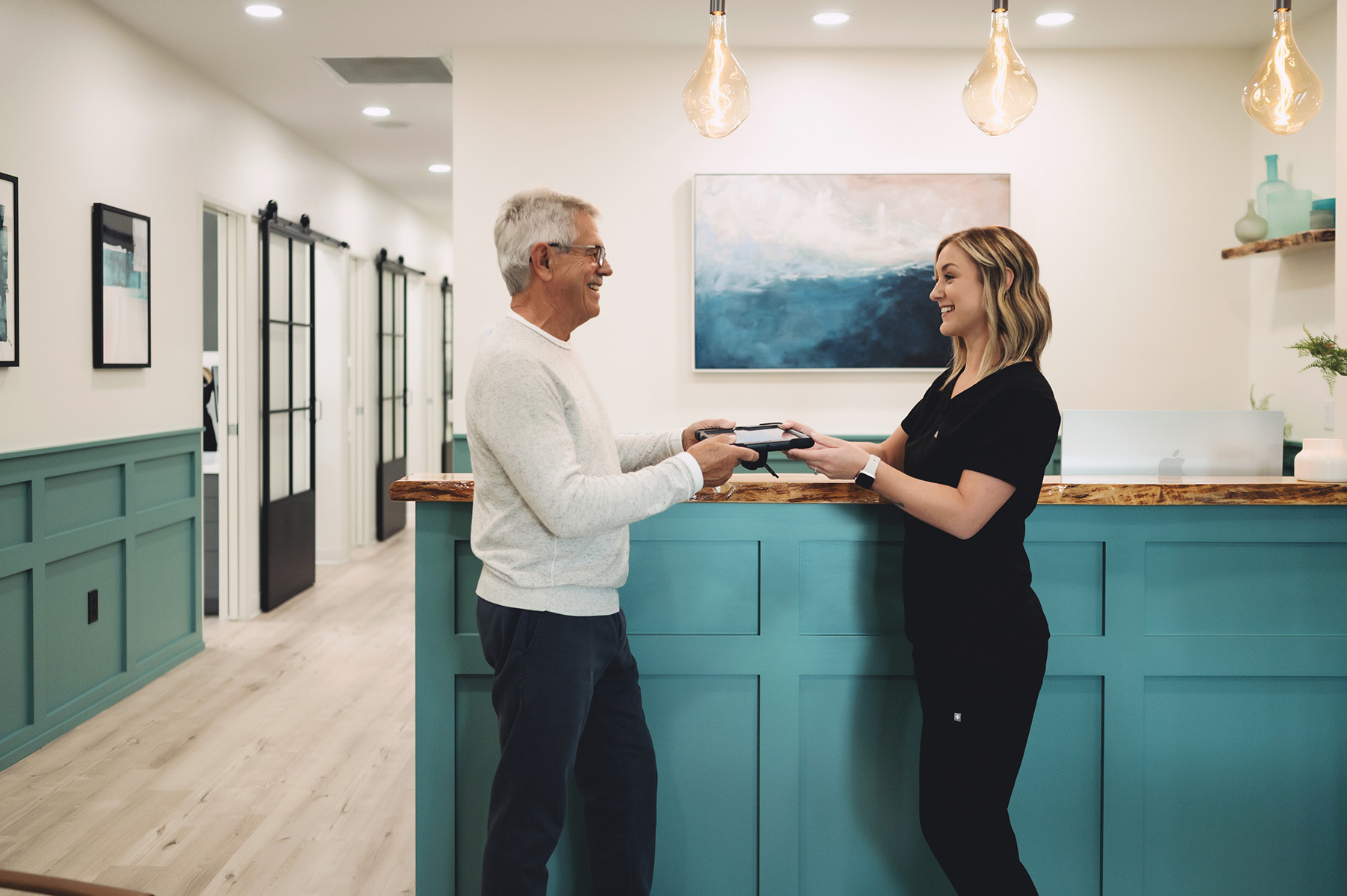 Family, cosmetic dentist in Erie, PA | Erie Dental Co