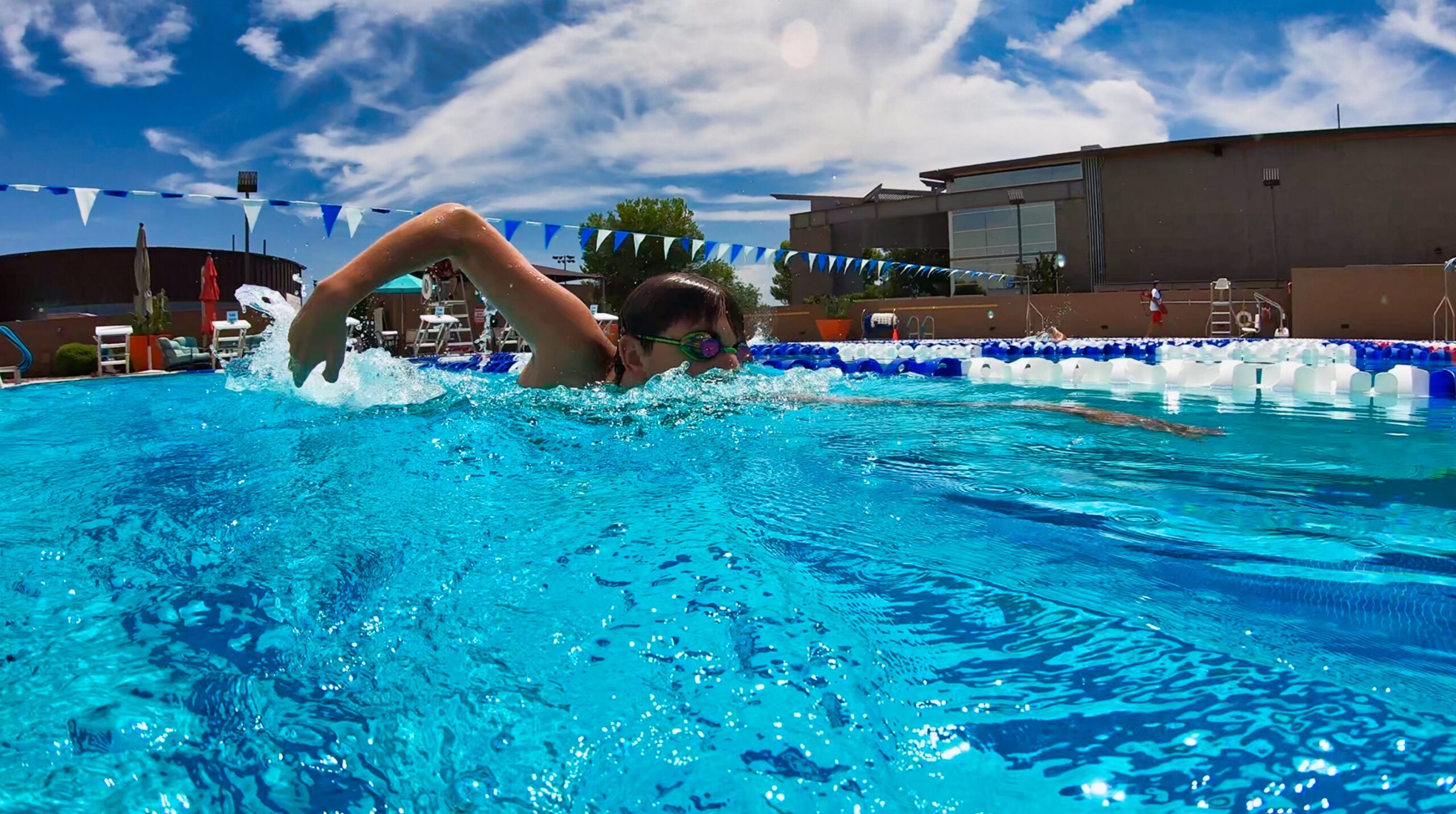 Head-Up Swimming | GoSwimTV Blog