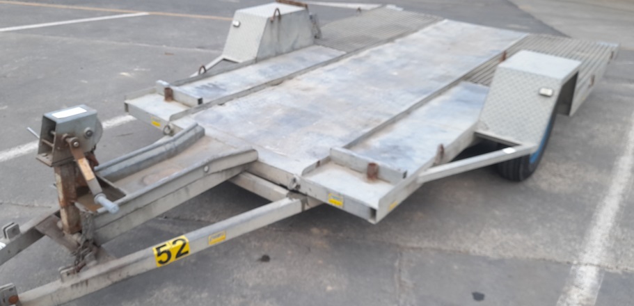 TRAILER - HYDRALADA | Hire Equipment | Cowleys Hire