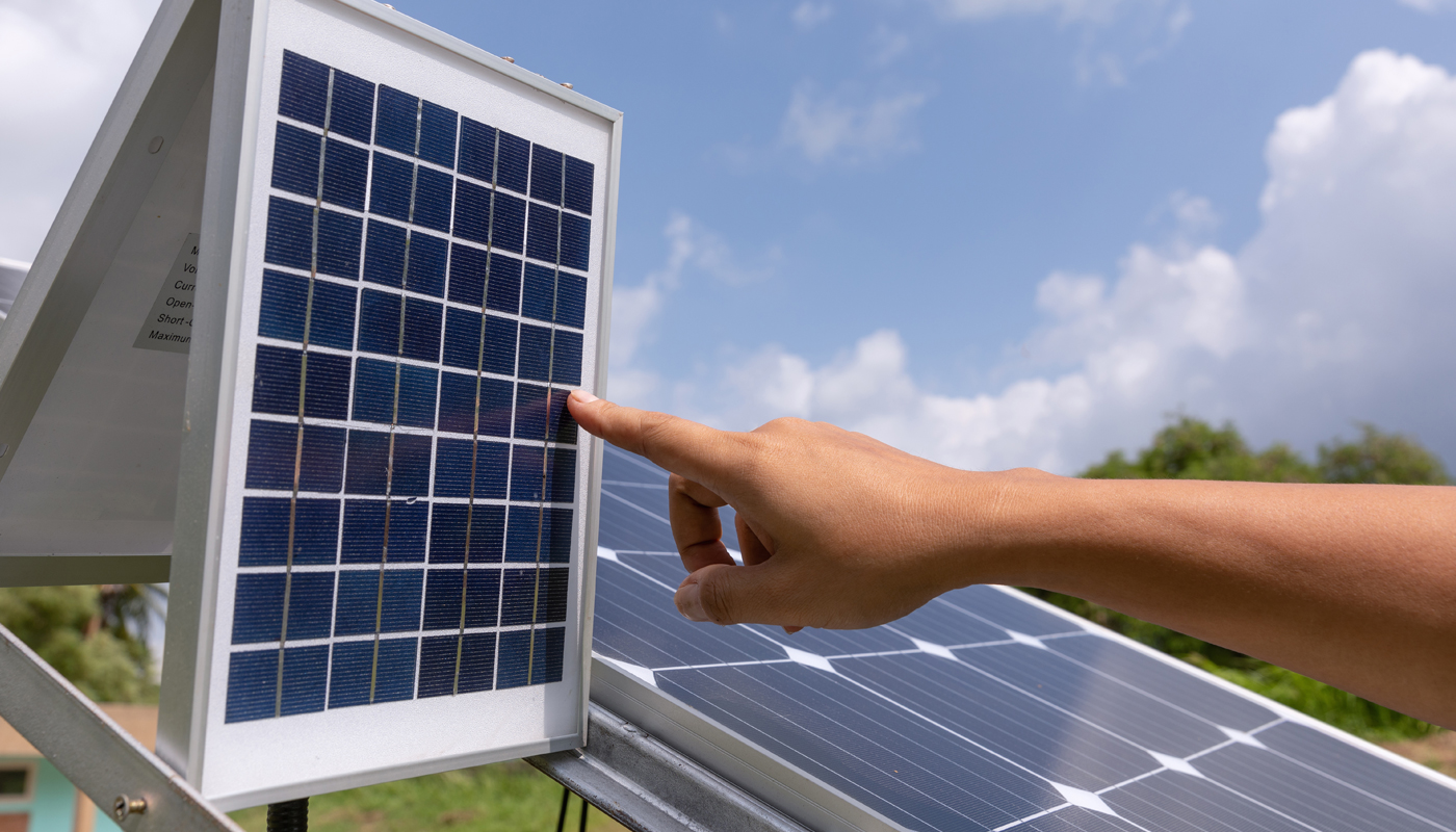 Exploring Solar Battery Storage: Storing Sun