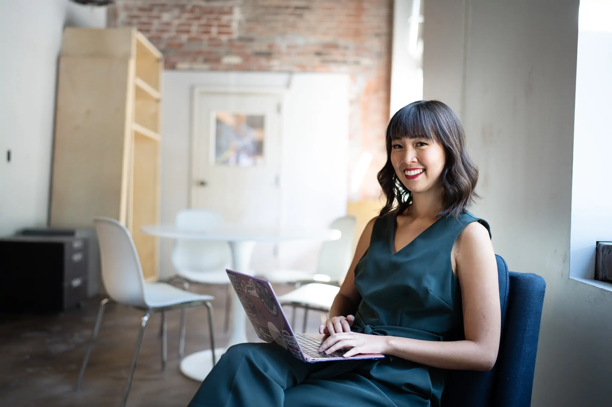 You need more than a great product demo to make your pitch deck sticky