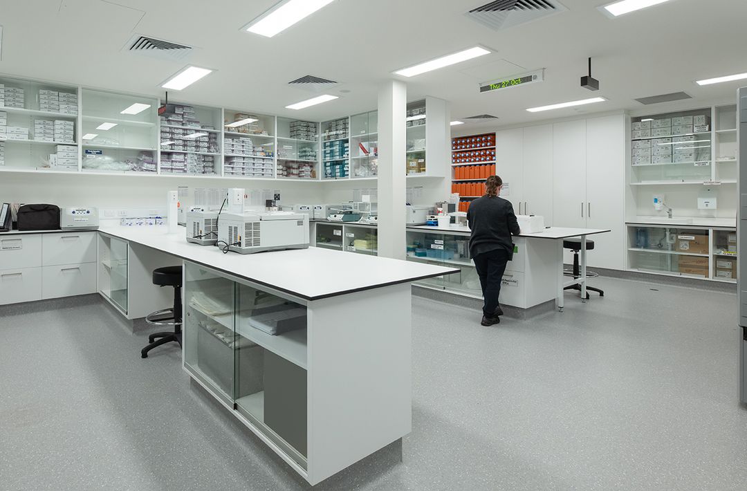 CMAX PC2 Labs & Isolation Rooms | Beek Projects