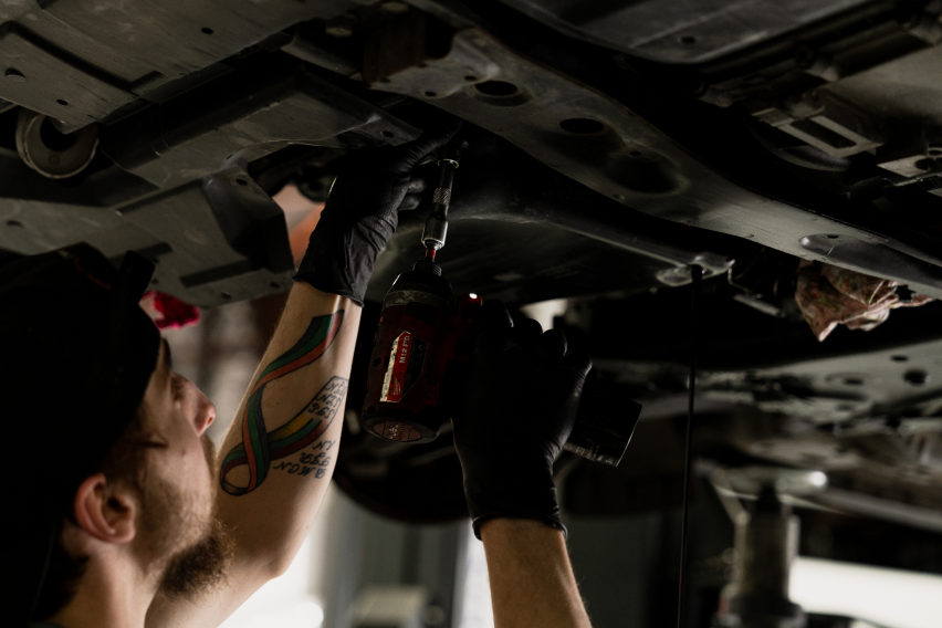 Land Rover Service - Land Rover Mechanic - Bosch Service Centre