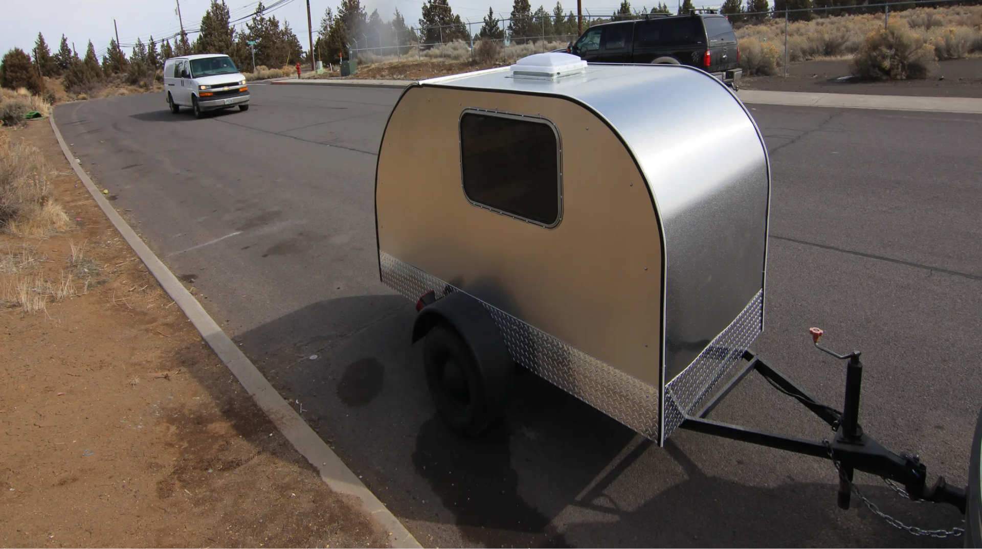 4×8 Baja Style Teardrop on 14″ wheels | Bend Teardrop