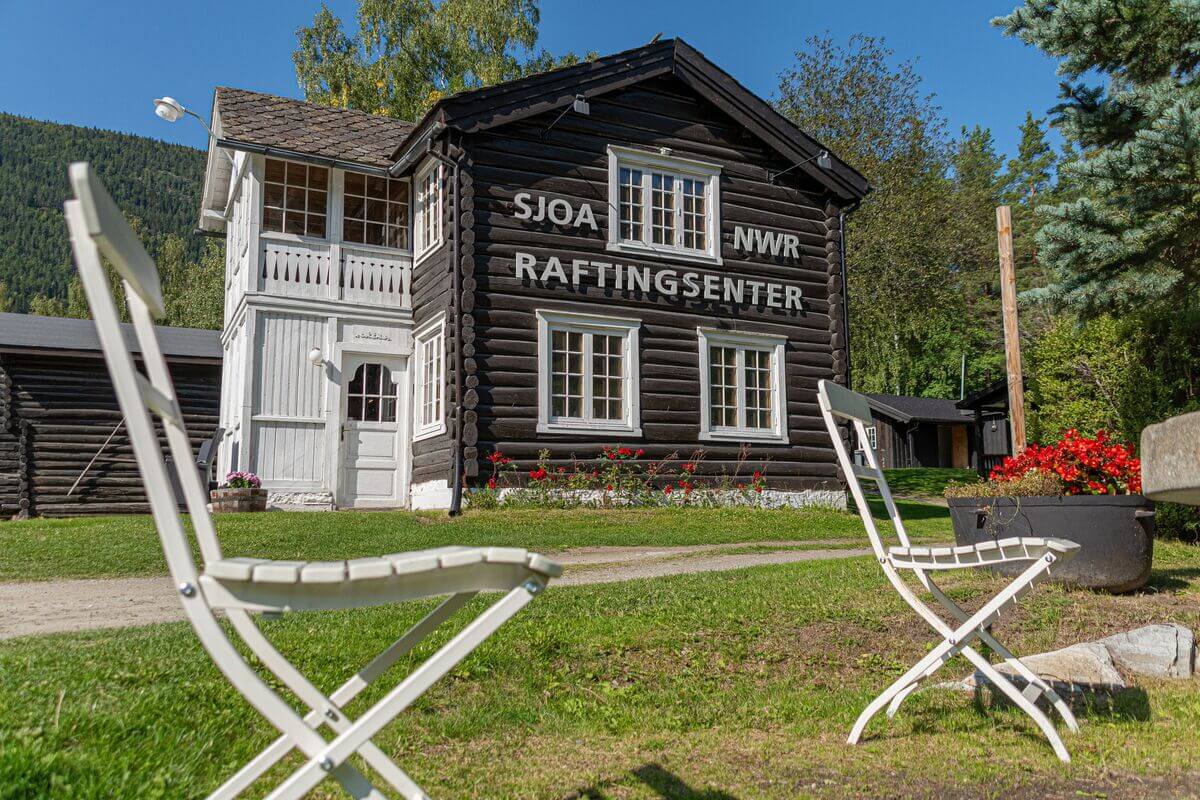 Sjoa Familierafting - Priser og åpningstider | BarnasNorge.no
