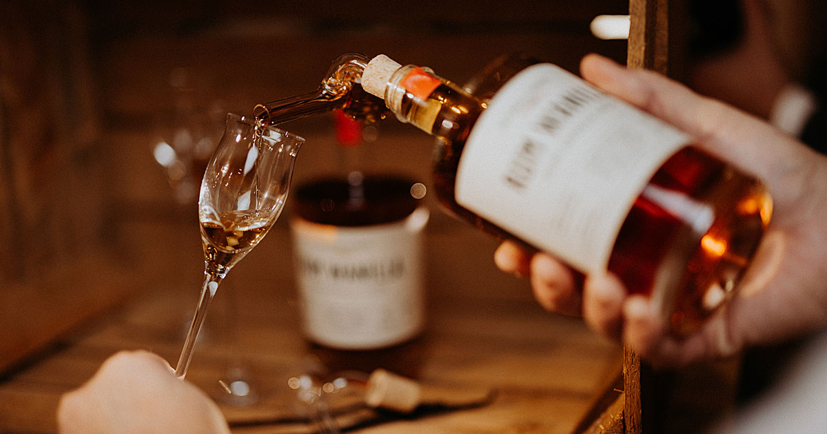 Double-U Spirits – Rum-Vanille-Likör Gin Eierlikör