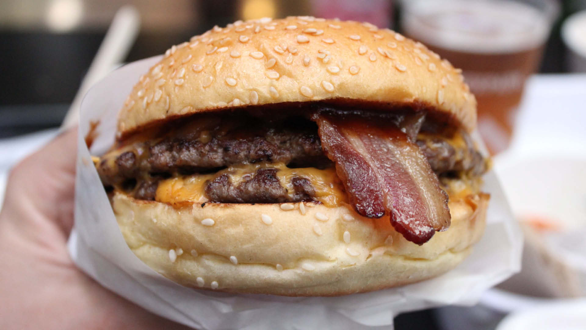 Why should you choose a specialised hospitality CRM? | Blog | me&u