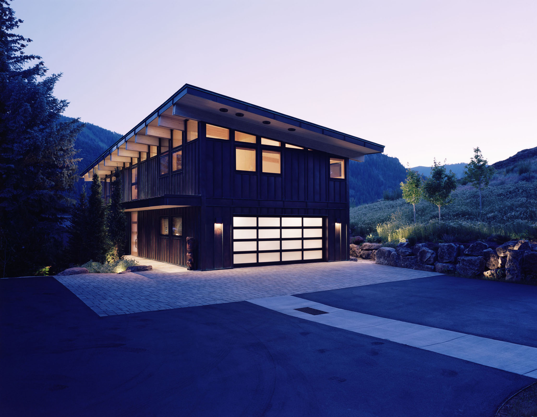 The Fries House | QB Corp.