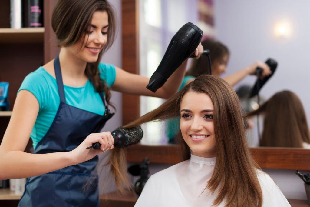 Conseils pour créer un CV coiffeur percutant