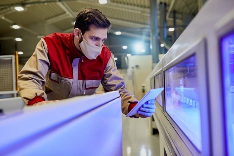 Guide pour réaliser le CV contrôleur SNCF parfait