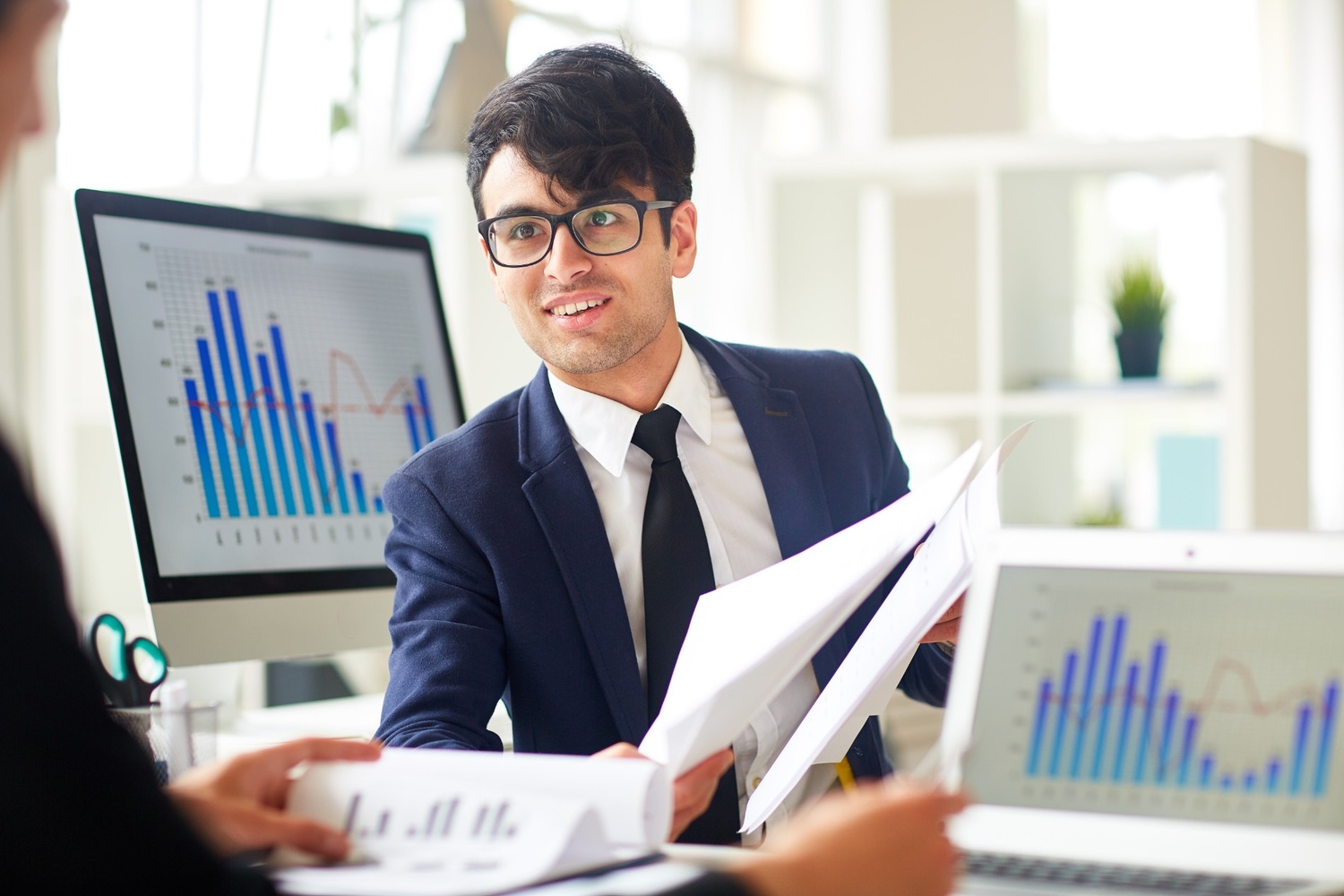 CV directeur financier : Guide de rédaction + modèle gratuit