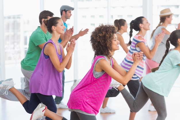 Exemples de CV Coach de Zumba sans expérience pour débuter votre carrière