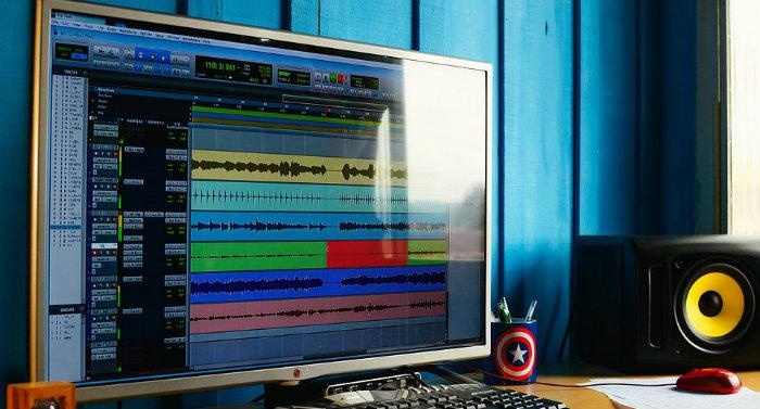 How To Record Vocals At Home & Get a Great Sound