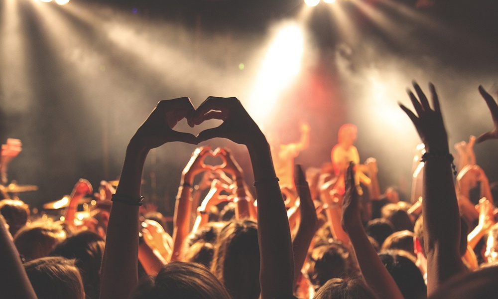 How to Get Gigs in 2024 | Guide for Musicians & Bands