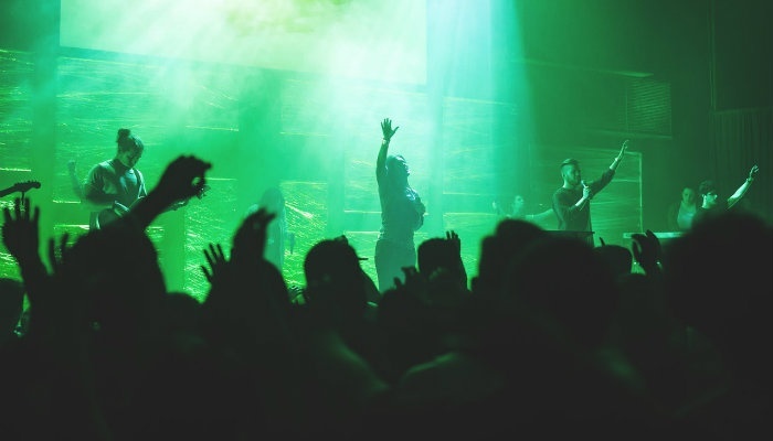 How to Become an Opening Act for a Major Artist