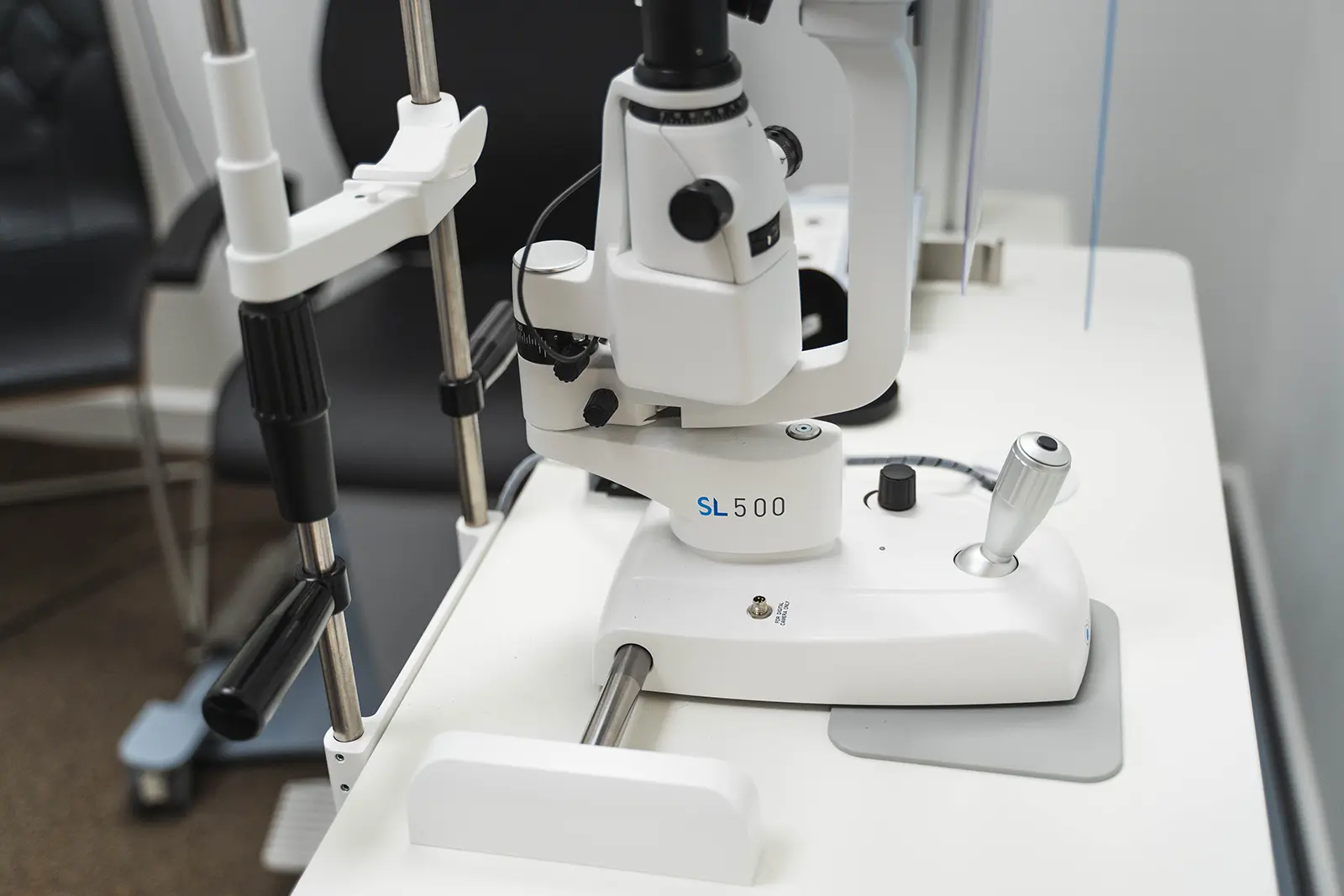 Get in Touch with Pabari Opticians - Your Birmingham Eye Care Experts