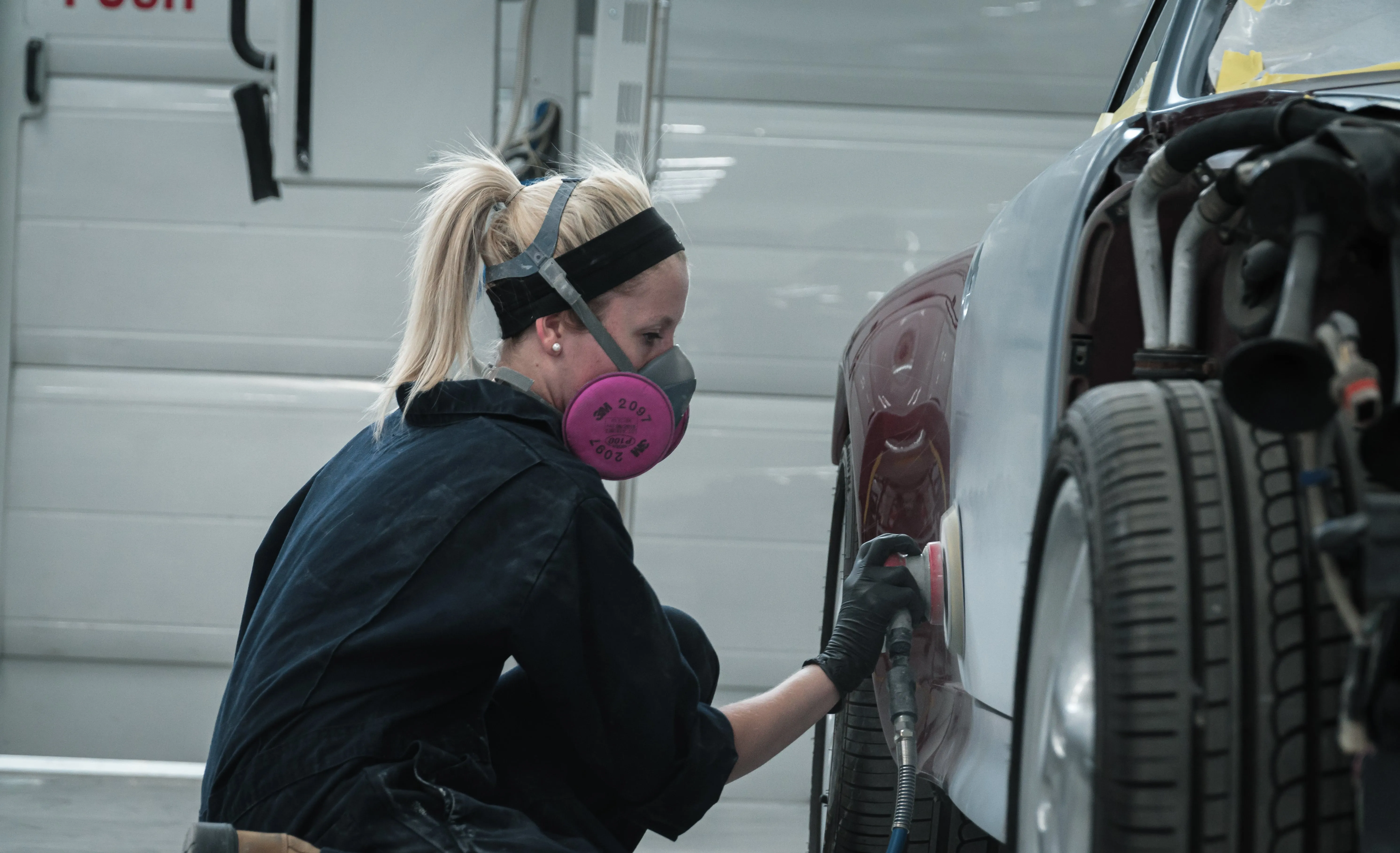 Porsche Certified Collision Centre Ontario | CSN Avenue Collision