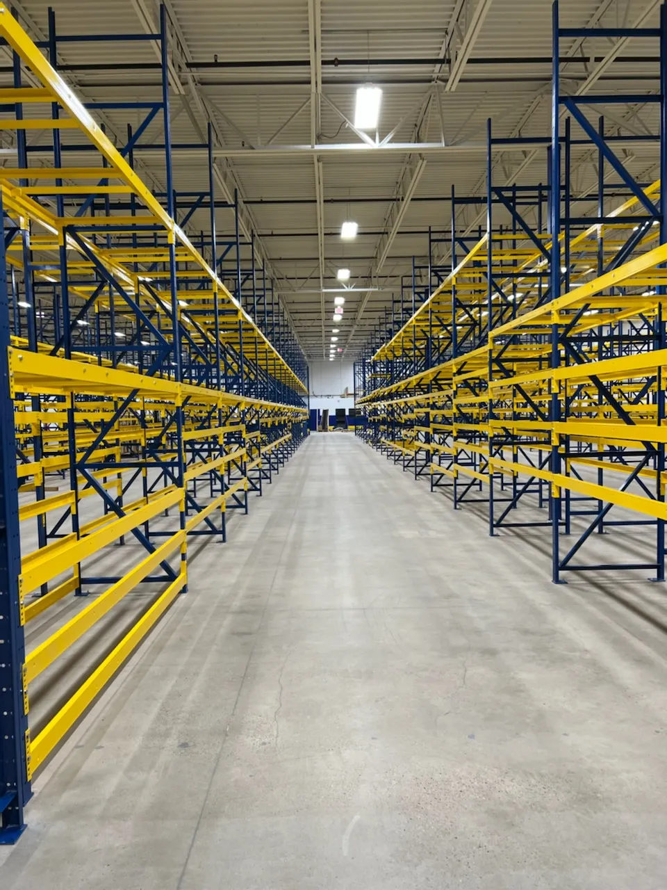 Professional Installers: Pallet Systems & Inplant Solutions