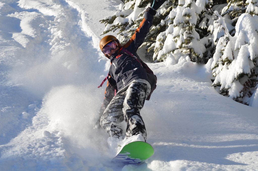 Baby Snowboarder 101: The Ultimate Guide For Baby Shredders - Rocky Tales