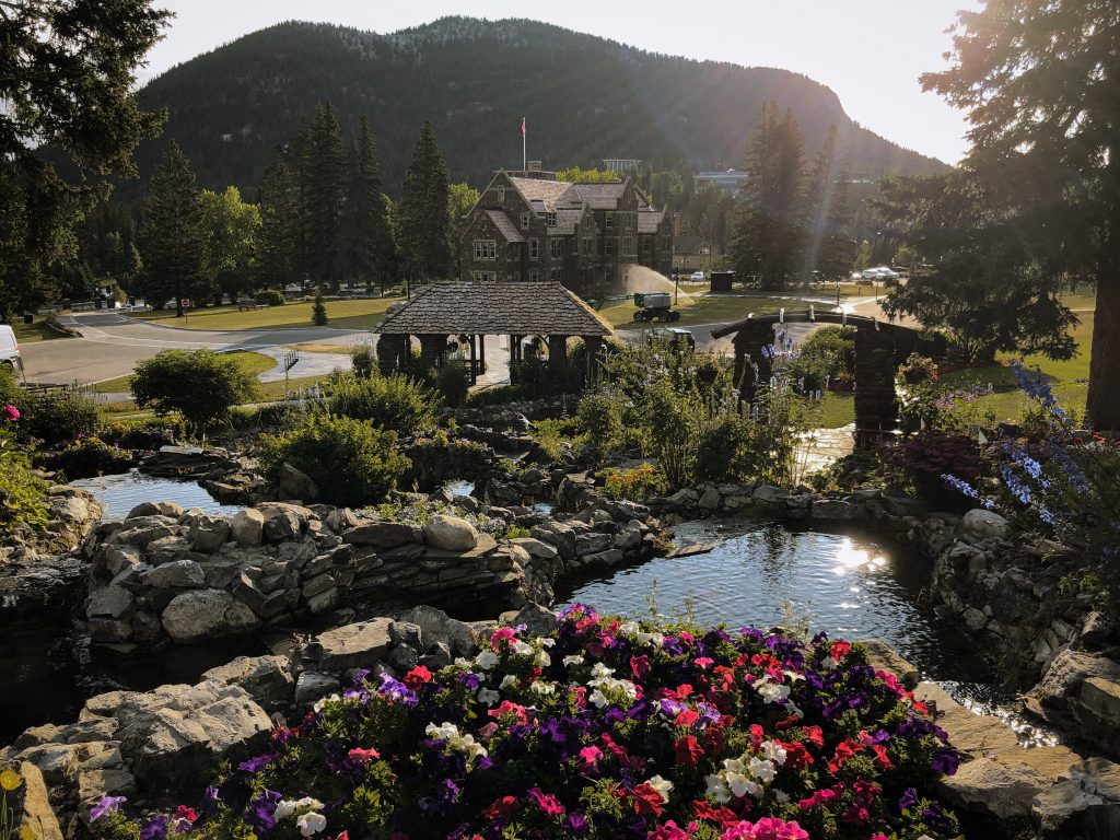 Cascade Gardens: Insider Tips for the Best Experience (2024) - Rocky Tales