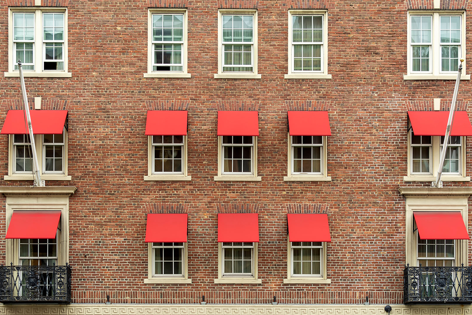 Installation de Stores sur mesure en Île-de-France | Versus Sun