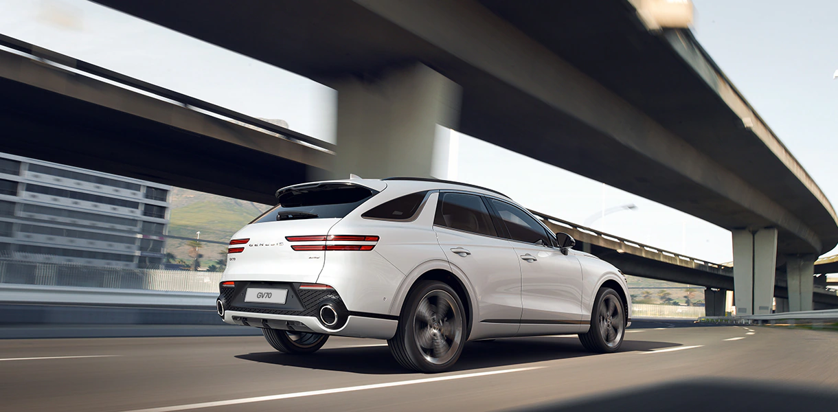 2025 Genesis GV70 - Midsize Luxury SUV | Genesis Downtown