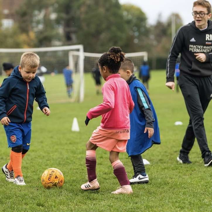 Football coaching jobs in Dubai | Join We Make Footballers