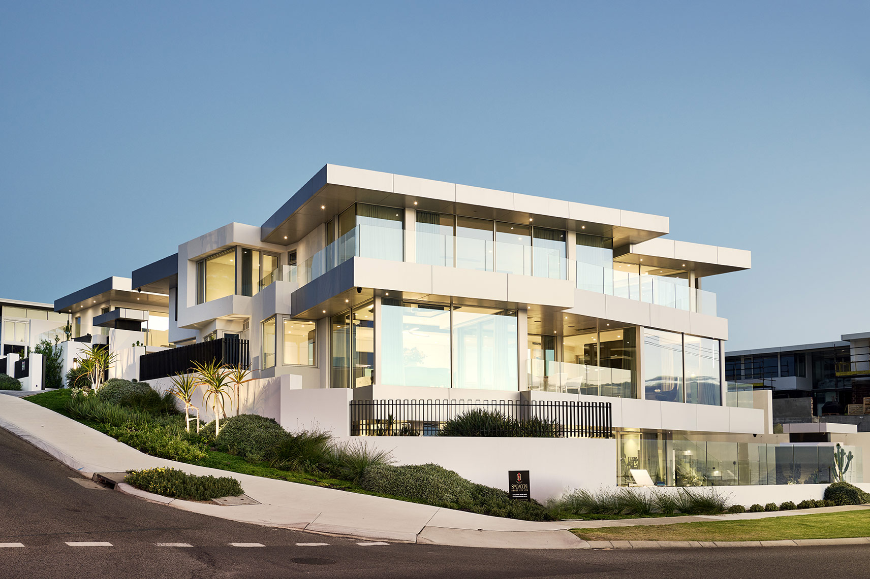 Custom Laminated Balustrade Fins: North Beach House