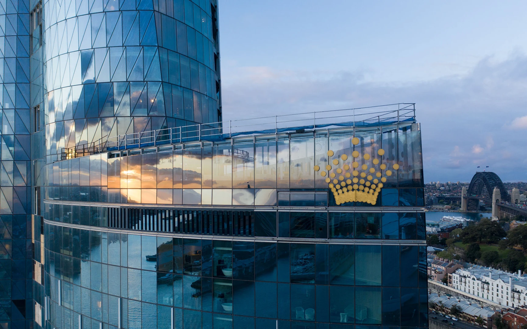 One-way vision shower screens: Crown Towers Barangaroo, Sydney
