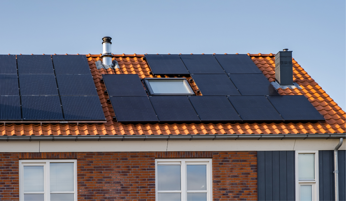 How Much Do Solar Panels Cost In the UK? | MakeMyHouseGreen