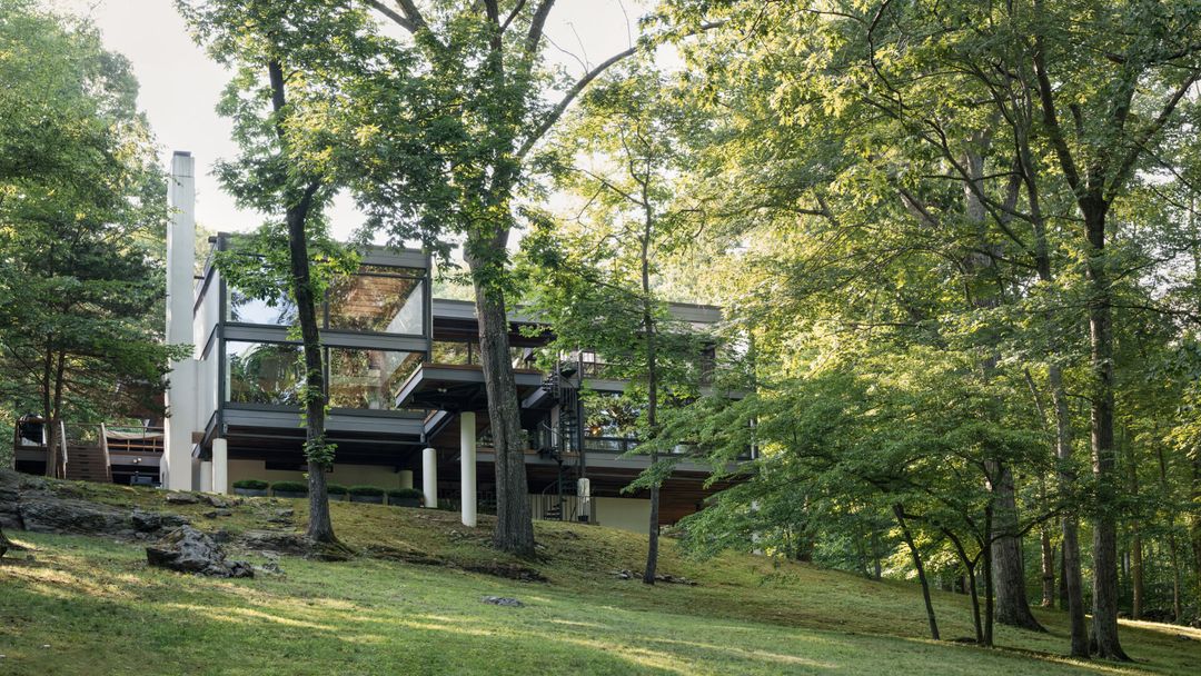 Morehouse Rd / Easton / Connecticut