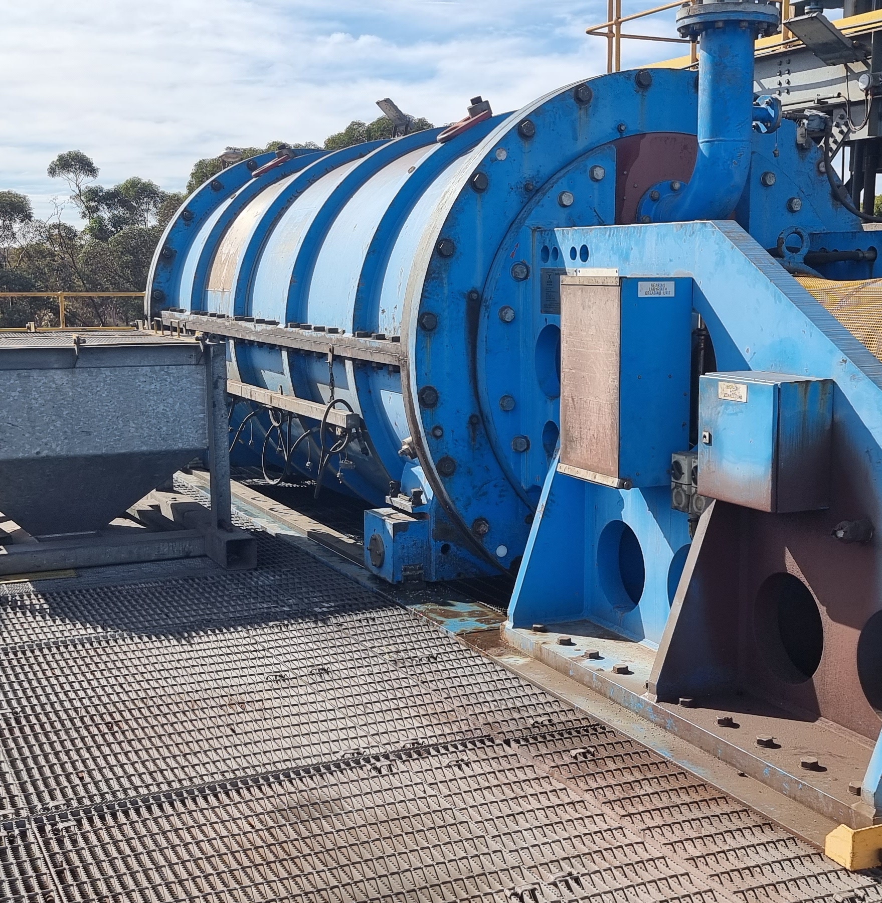 Stirred and Tumbling Mill Services | Global Met Tech