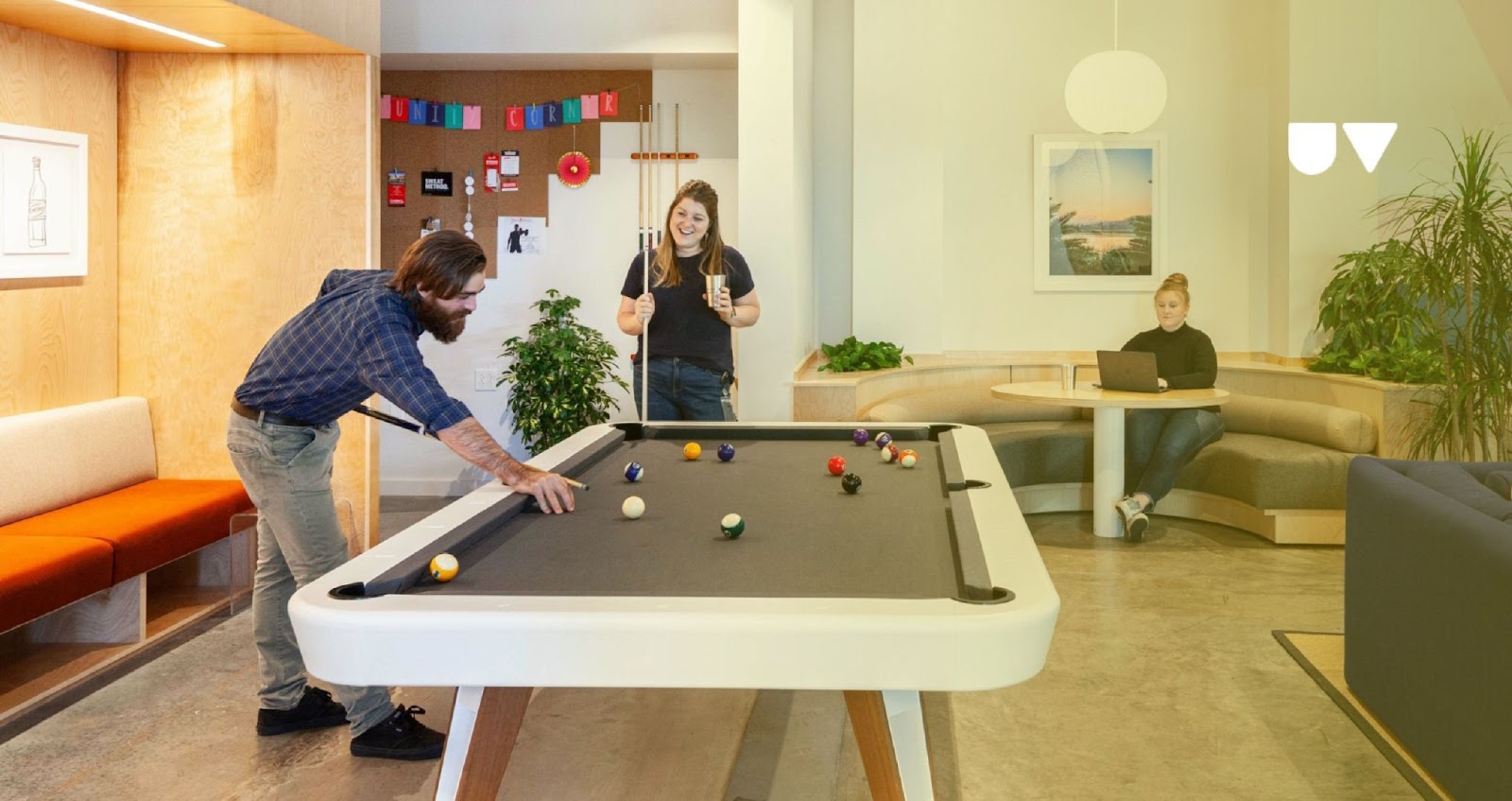 Benefits of UrbanVault’s Shared Workspaces For Startups