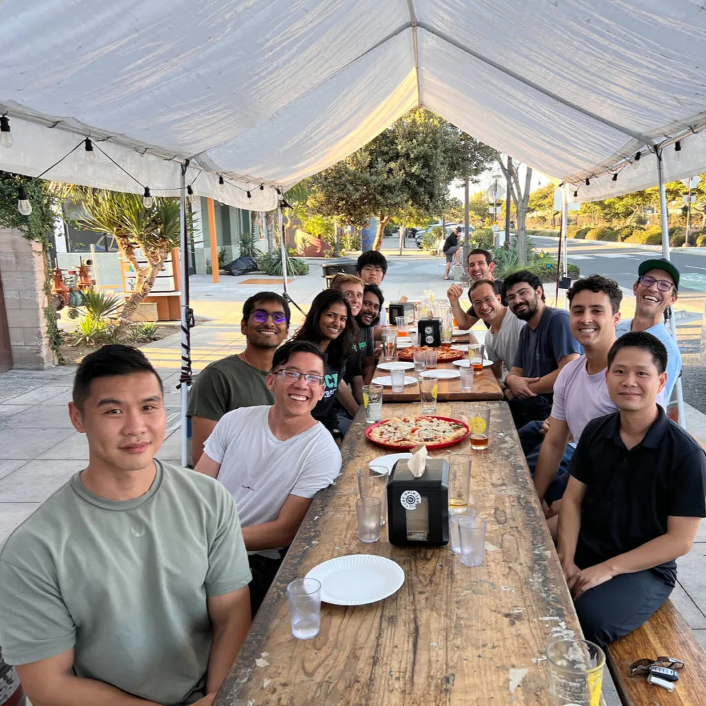 The #1 Shipping Service For Shippers & Carriers | Flock Freight