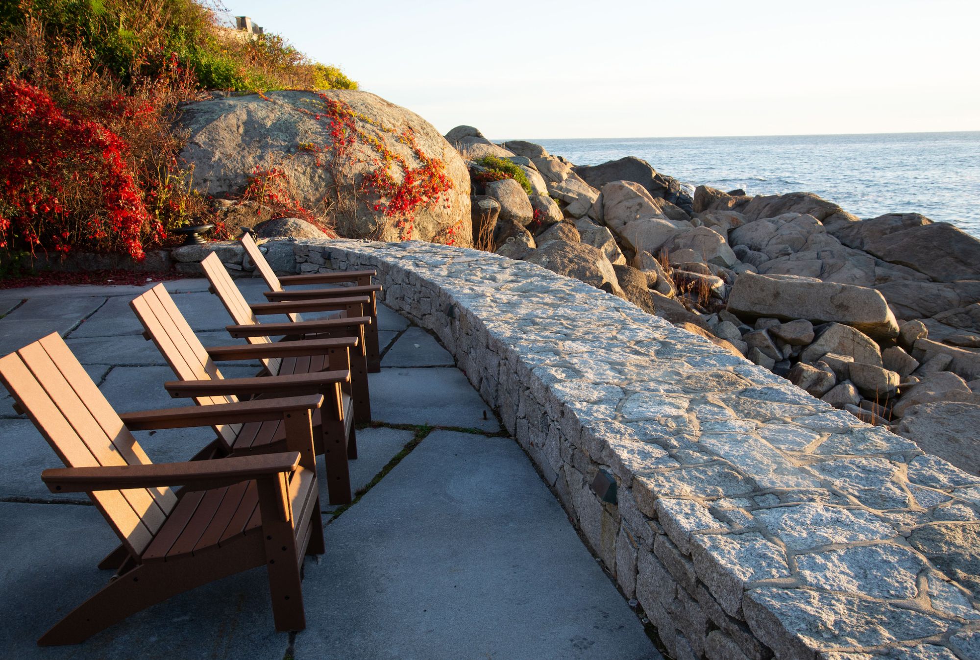 Maine Getaways - Oceanfront Rooms | The Viewpoint Hotel