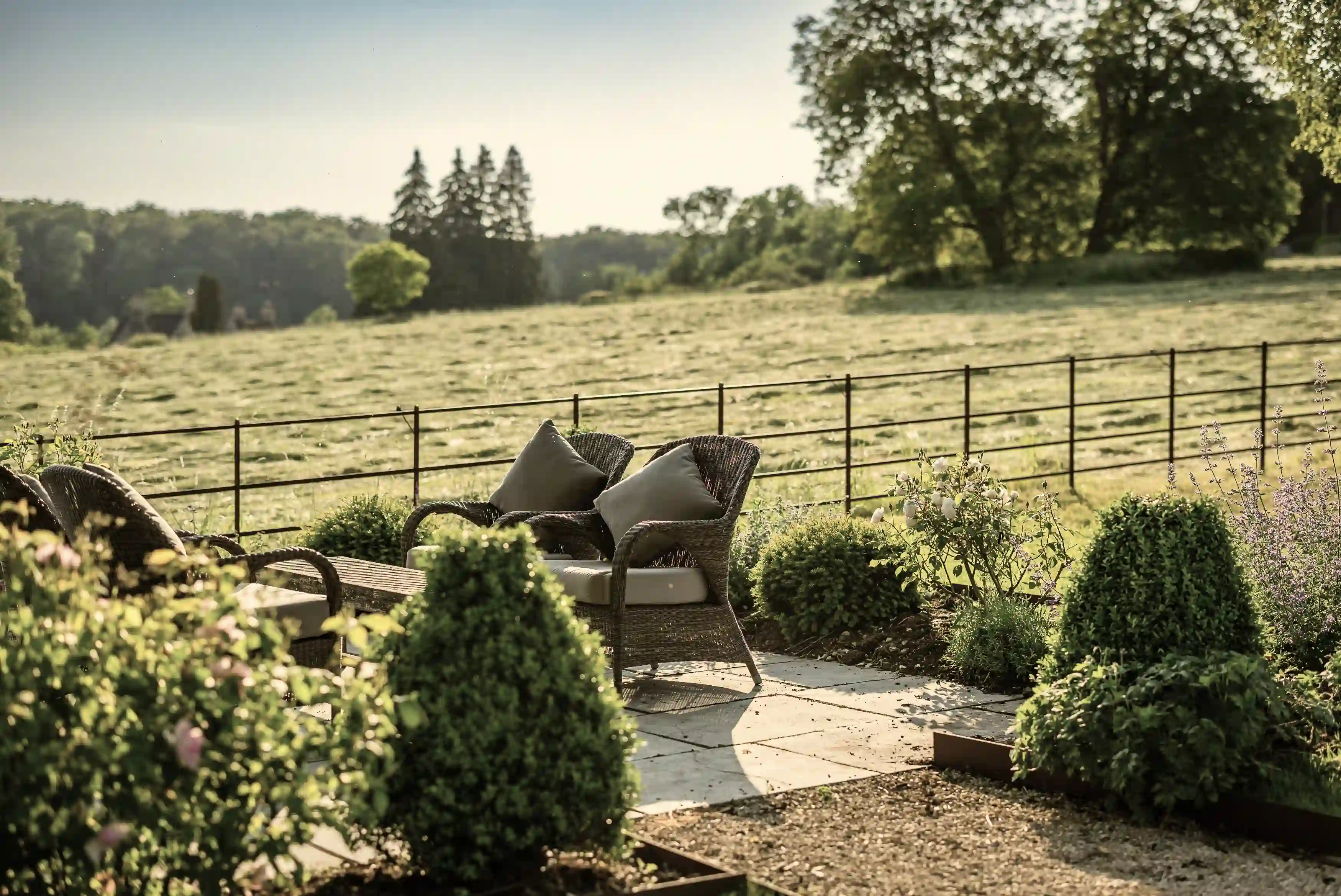 Bespoke, Creative and Personal Garden Design — Georgina Newall