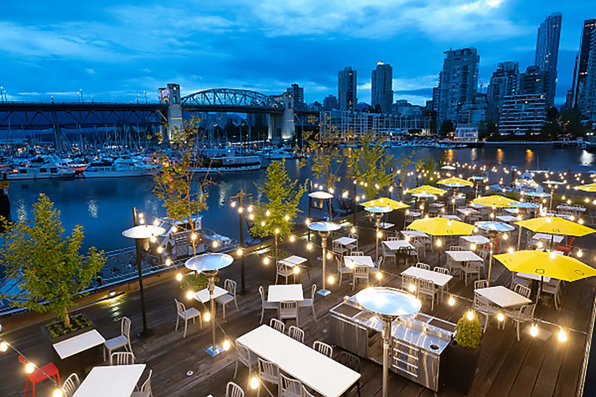 Powerful West Coast Interior Design Elements And How To Implement Them ...