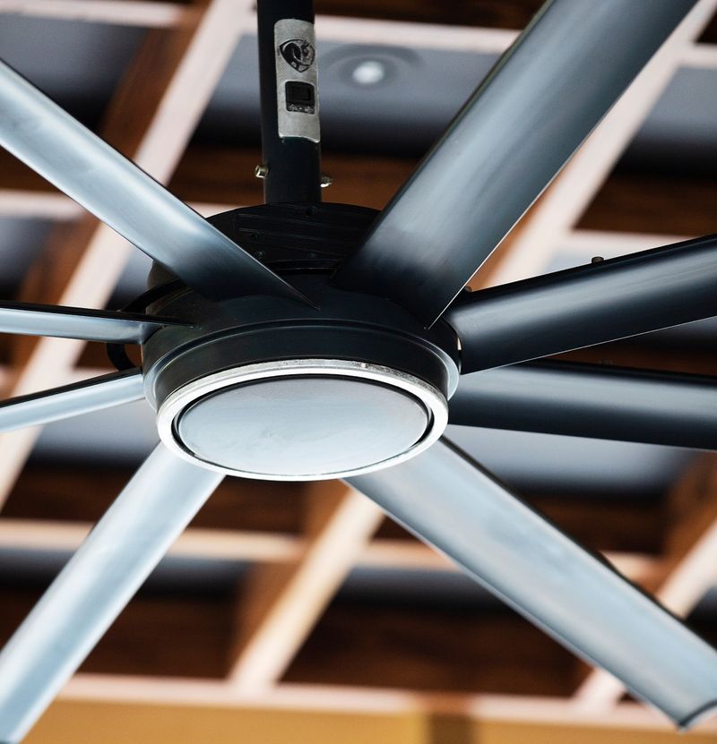Our Fans - Essence Fan | Jet Black Fan Systems