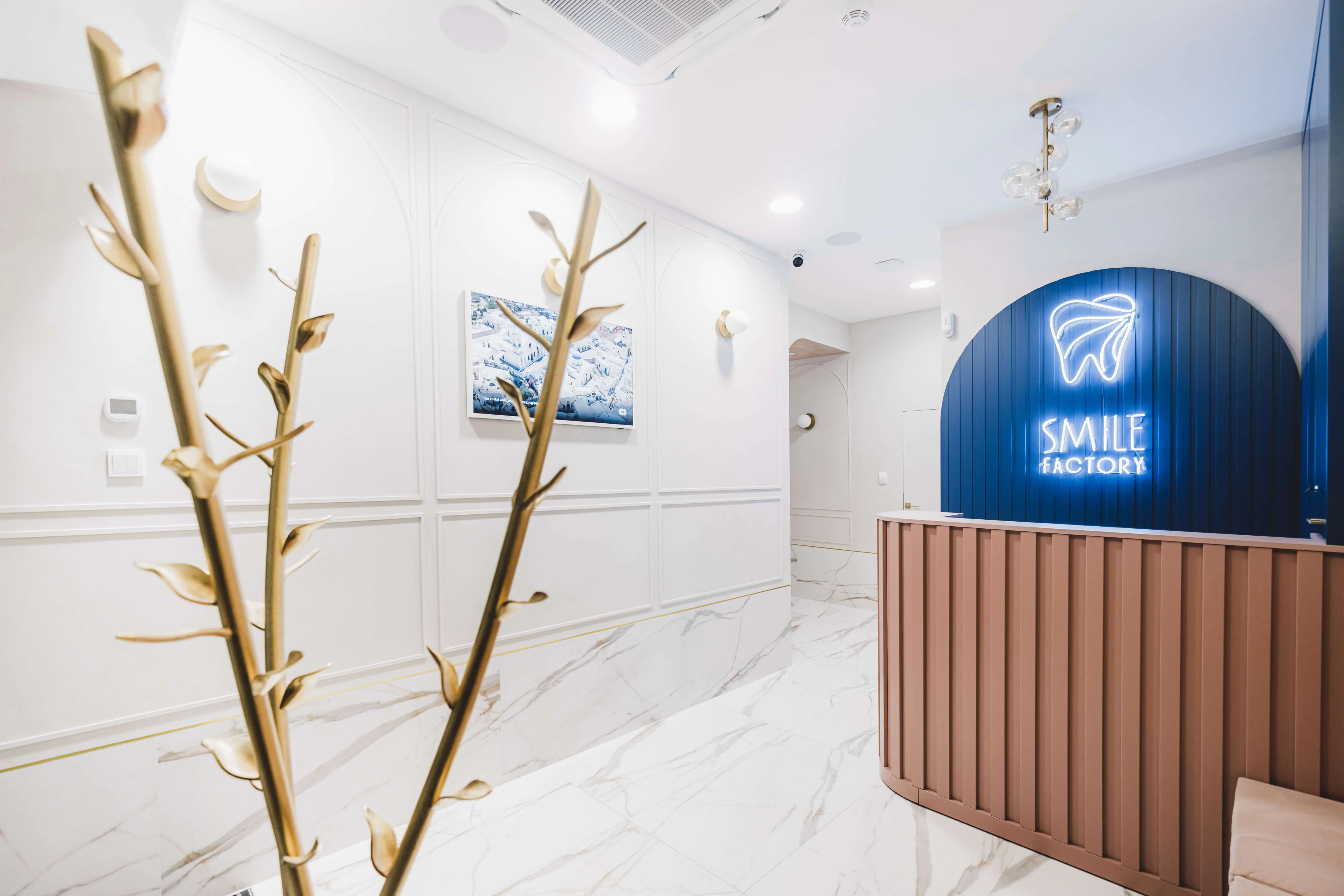 Smile Factory | Implanty | Ortodoncja | Stomatolog Warszawa