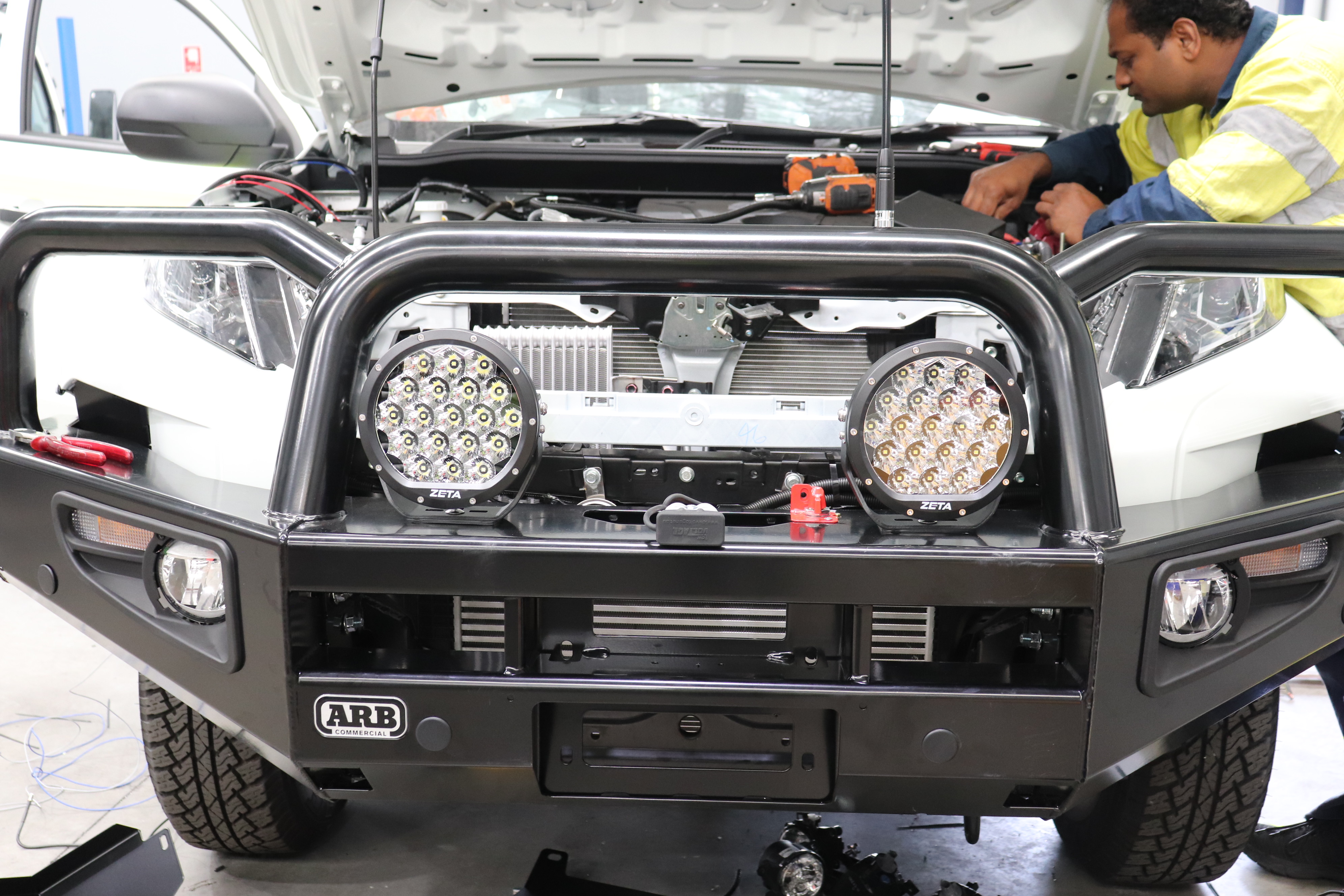 Bullbar & Tow Bar Installation Services by Barsnlights