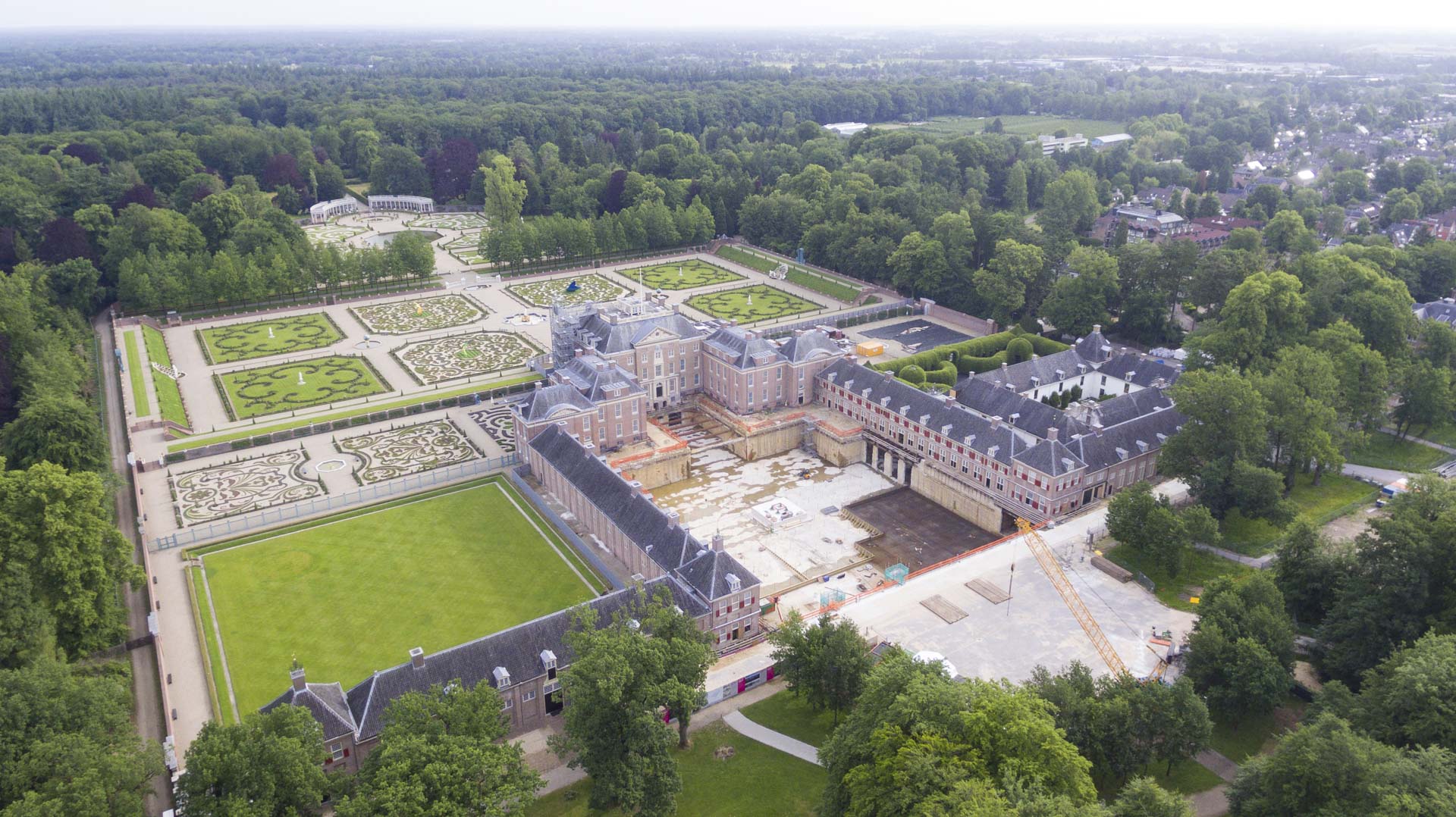 Croon Huith - Bouwrecht, Aanbestedingsrecht, Arbitrage en EU & Mededinging