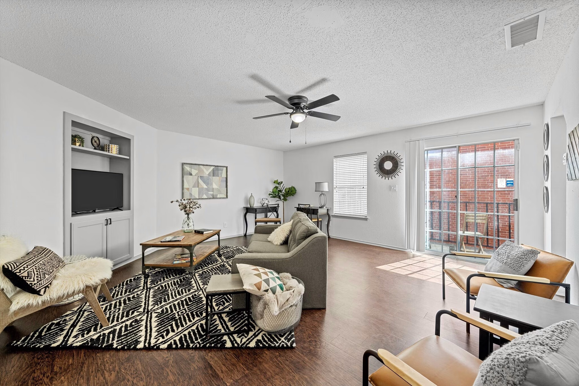 Centre Apartments | Luxury Apartments in Waco, TX | Upscale Living in ...